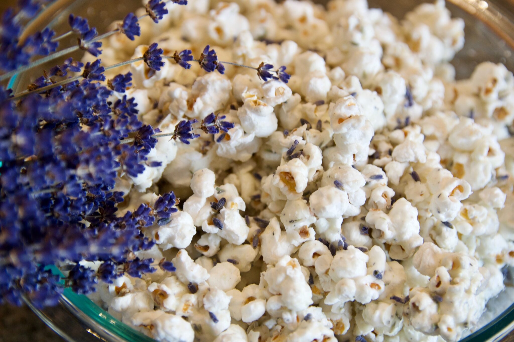Lavender White Chocolate Popcorn - Lavender Hill Farm